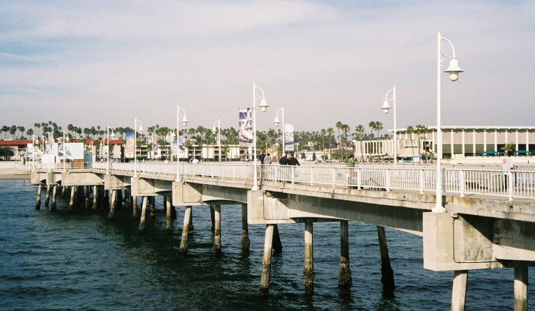Belmont Veterans Memorial Pier — Long Beach - Pier Fishing in California
