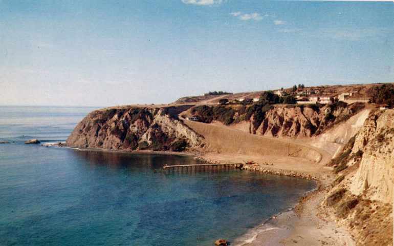 Dana.Point.Pier_1950s_1 - Pier Fishing in California