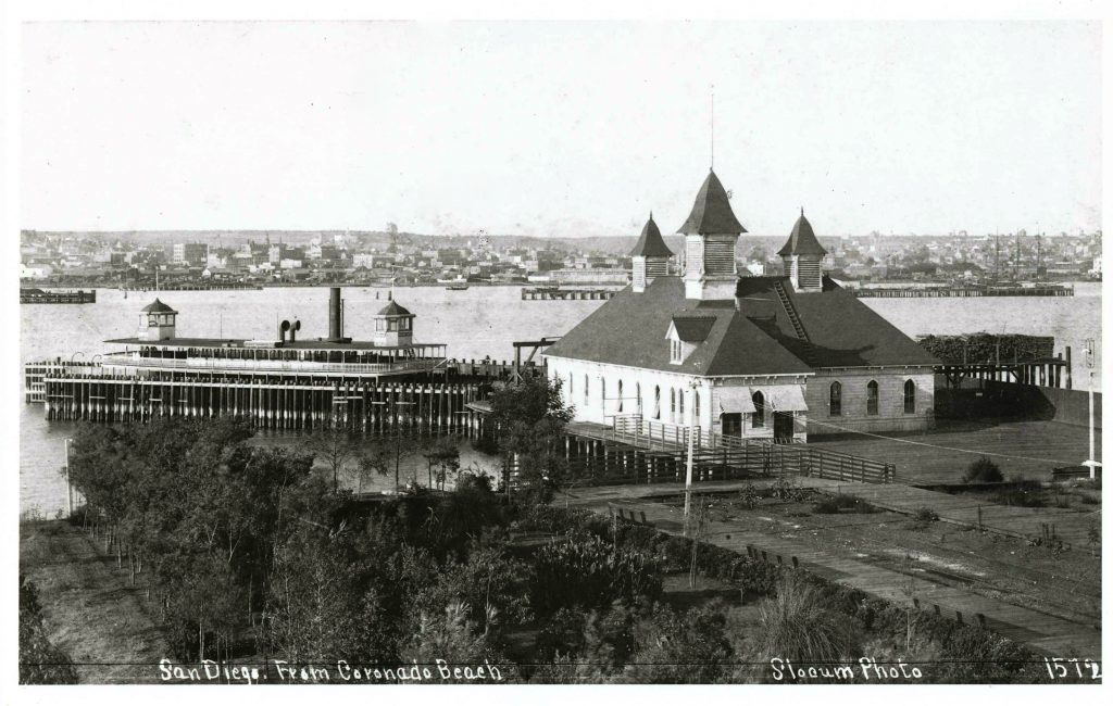 Coronado Ferry Landing Pier - Pier Fishing in California