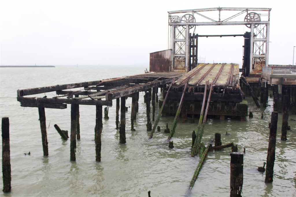 Ferry.Point.Pier_2018_6_Landing - Pier Fishing in California