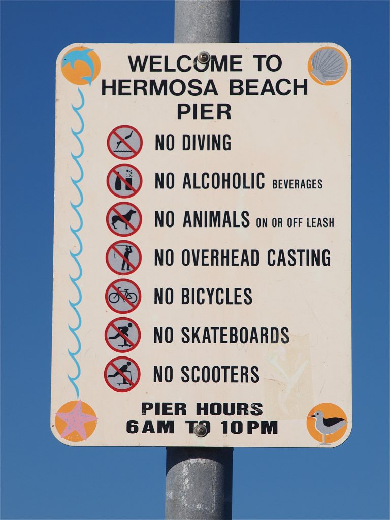 OLYMPUS DIGITAL CAMERA - Pier Fishing in California